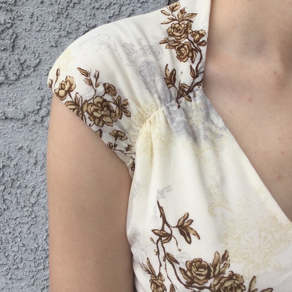 Apostrophe | Tops | Vintage Apostrophe Career Floral Blouse | Poshmark